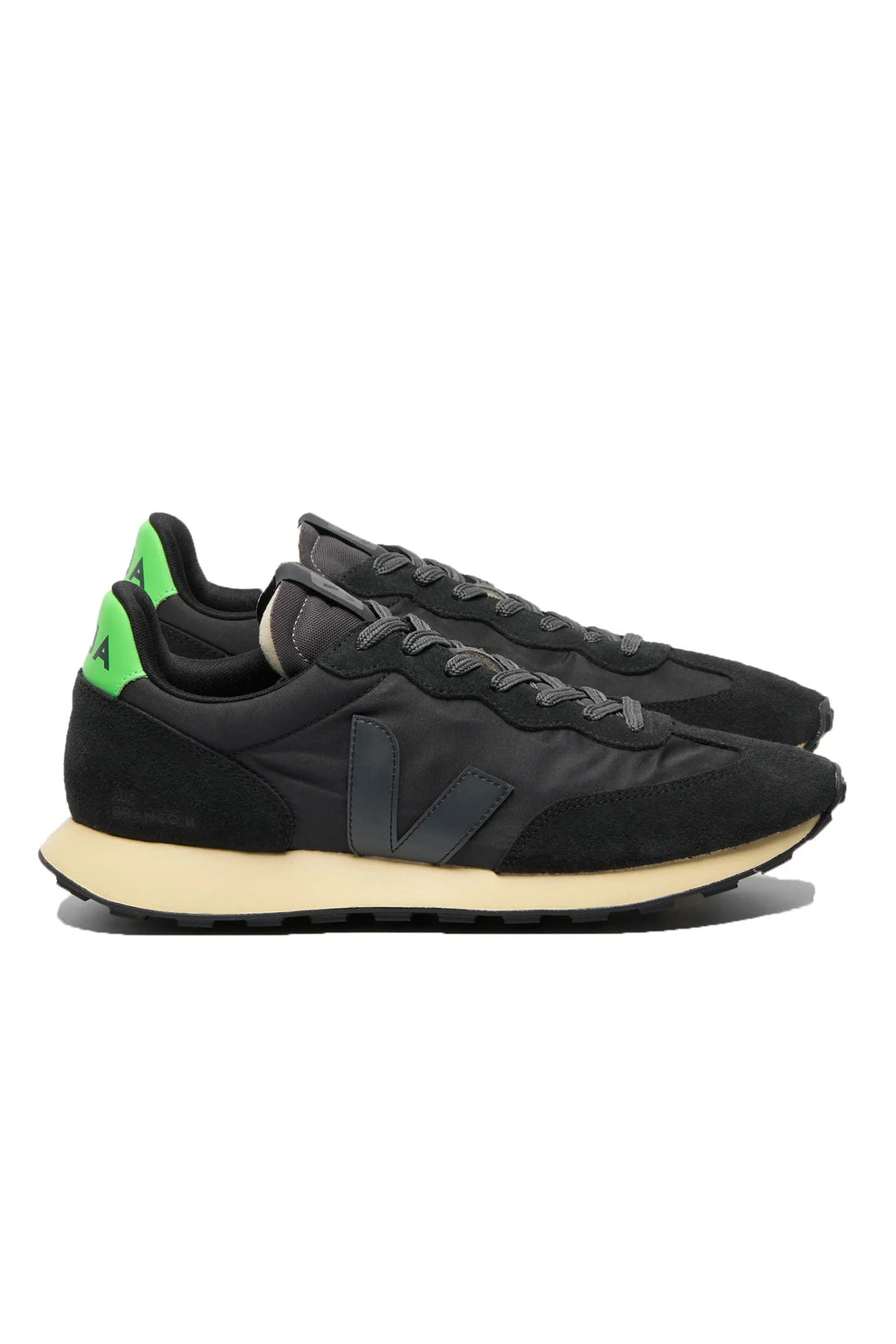 VEJA RIO BRANCO II LITE NOLYN TRAINER BLACK/GRAF – Michael Stewart